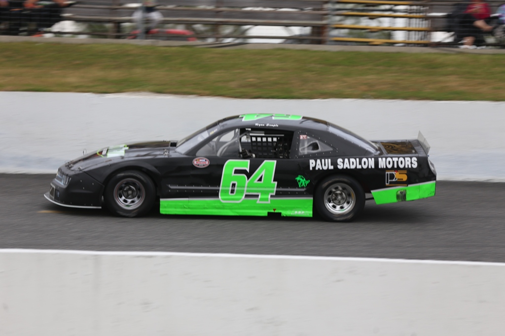 Ryan Semple Drives Through Field for Top-Five at Sunset Speedway ...