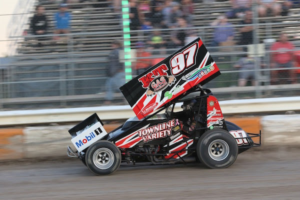 Cory Turner Rolls To 11th Top-10 In Ohsweken Return – Short Track Musings