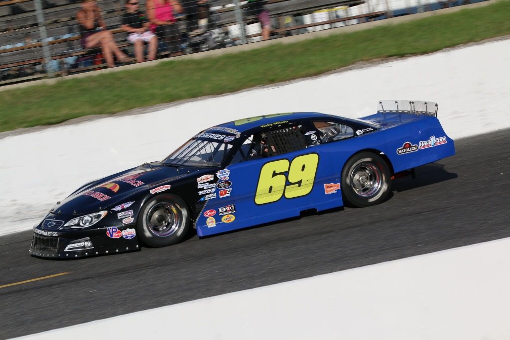 Wally Wilson Suffers Brake Failure at Sunset Speedway – Short Track Musings
