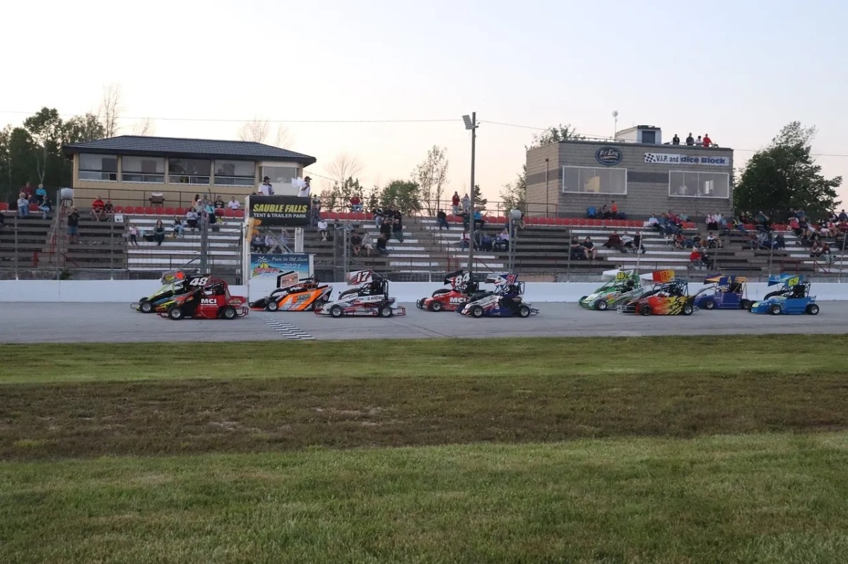 Outlaw Midgets Sauble Speedway Preview – Short Track Musings